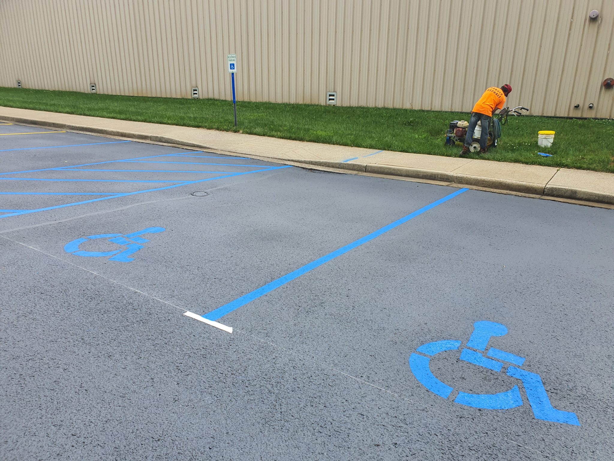 How Restriping Your Parking Lot Benefits Your Property